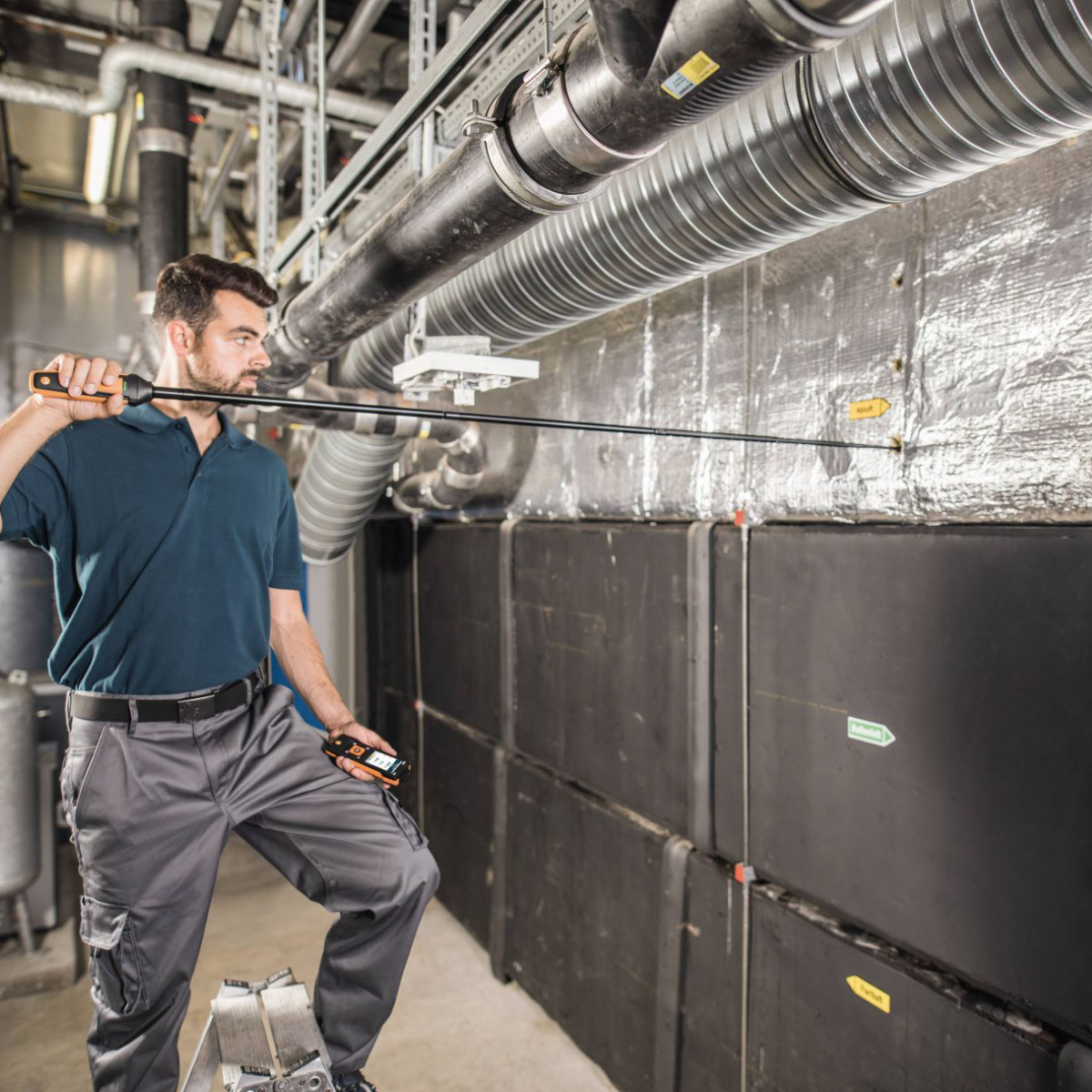 testo 440 | delta P Air Flow ComboKit 1 with Bluetooth® 02